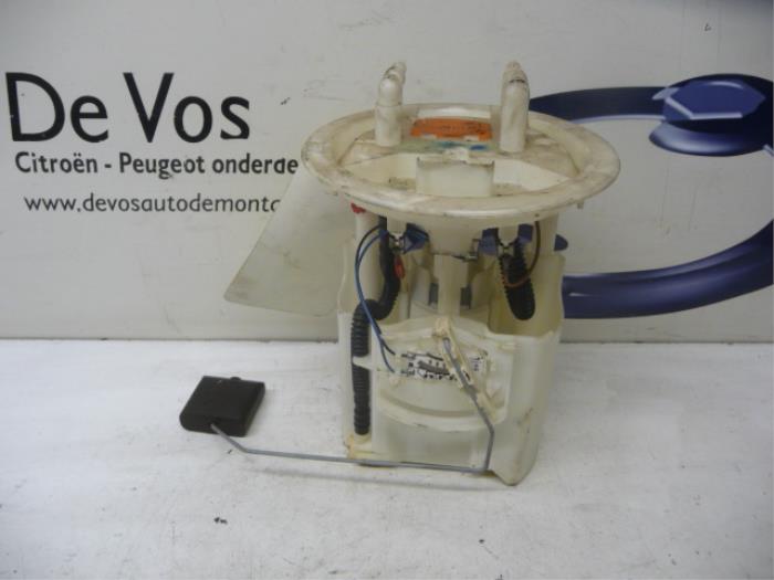 Peugeot 406 1.8 S,SL,ST,STX 16V Brandstofpomp Elektrisch LFY 2000 ...