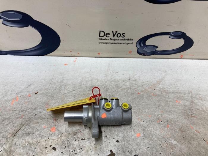 Opel Grandland X Master cylinder 5GY 2021 1616905480-1638051480 | De ...