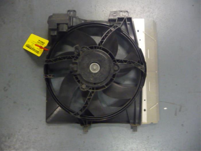 Citroen DS3 1.6 VTi 120 16V Cooling fan housing 2011 1253P8 | De Vos ...