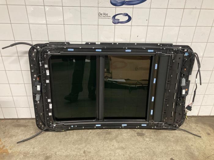 Peugeot 3008 1.6 16V HYbrid 225 Sliding roof 2019 1618178580-1618179380 ...