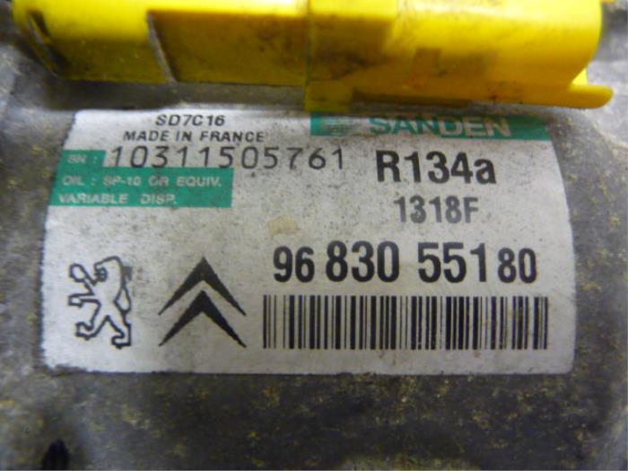 Air conditioning pump - De Vos Autodemontage