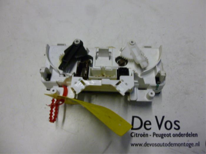 Kachel Bedieningspaneel - De Vos Autodemontage