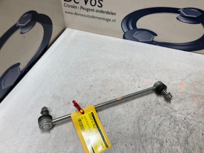 DS Automobiles DS7 Crossback Anti-roll bar guide 2019 9831547080 ...