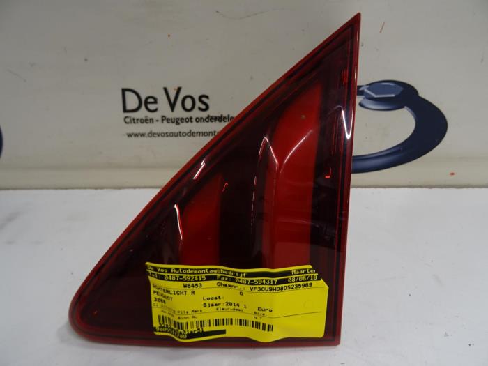 Peugeot 3008 Taillight, right 2014 9805511280 | De Vos Onderdelen