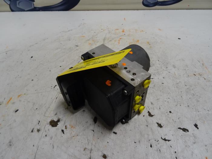 Peugeot 307 ABS pump RFK 2004 4541W5 | De Vos Onderdelen