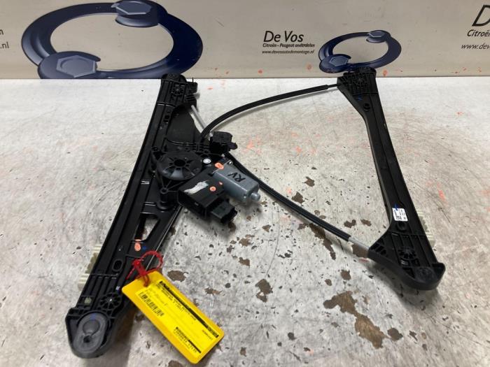 Opel Grandland X Window mechanism 4-door, front right 2021 9830320780 ...