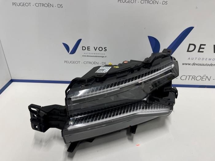 Citroen C5 Aircross 1.5 Blue HDi 130 16V Headlight, left 2022 ...