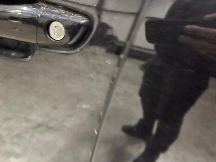 Citroen C5 Aircross 1.2 e-THP PureTech 130 Tür 4-türig links vorne 2020 ...